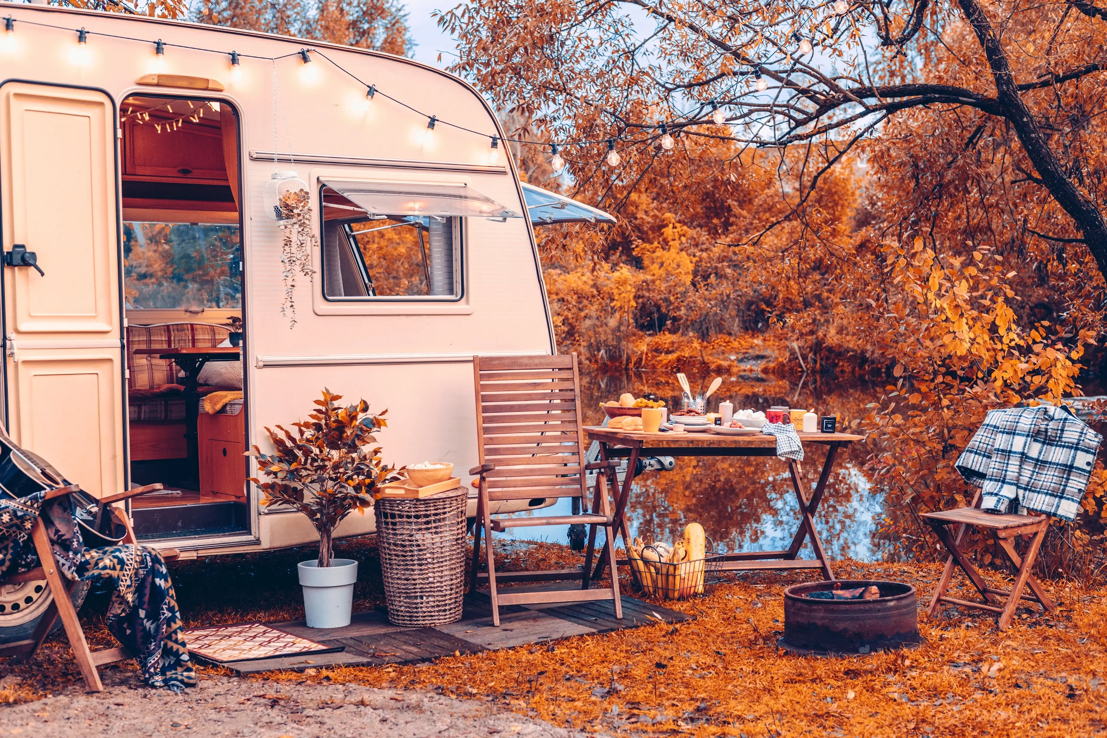 The 10 Best Places to RV in the Fall – American RV
